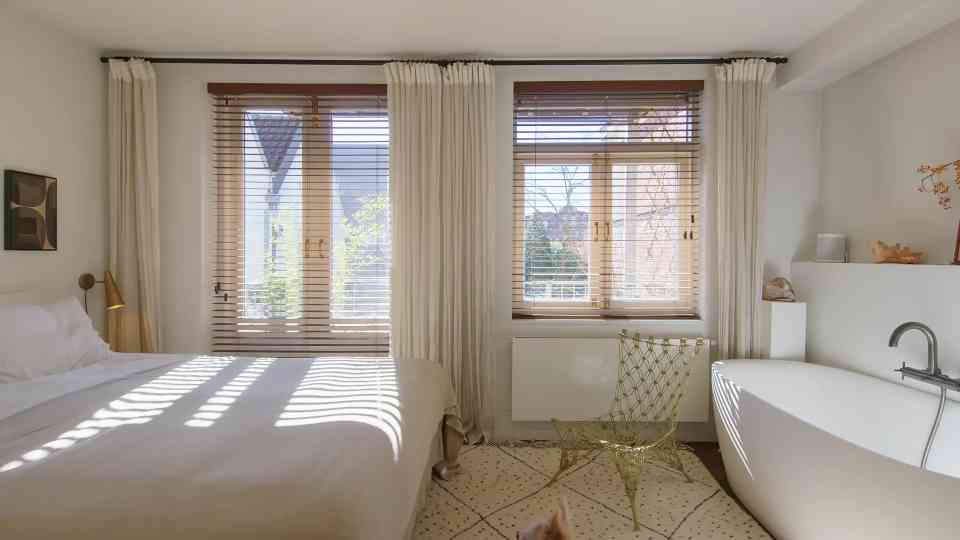 Designer couple’s simple luxe apartment, Amsterdam 33sqm/355sqft