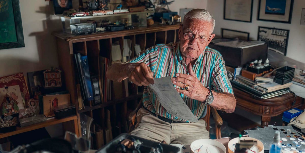 Bob Lutz's paper chase