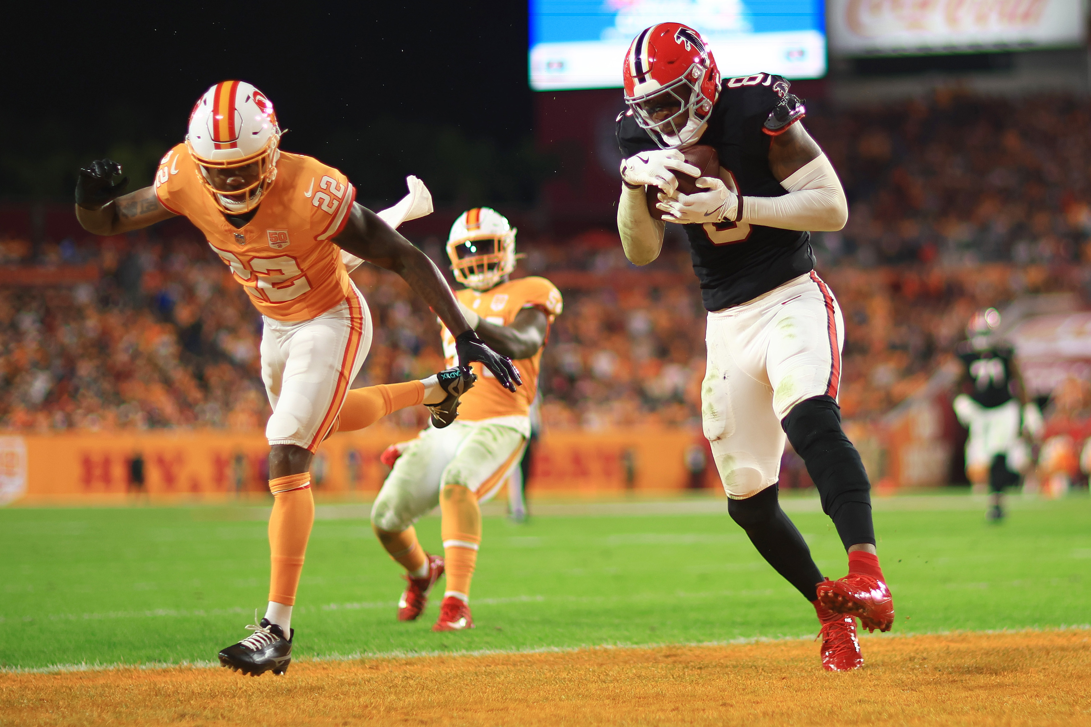 Buccaneers’ playoff path takes brutal turn after Falcons beat Rams