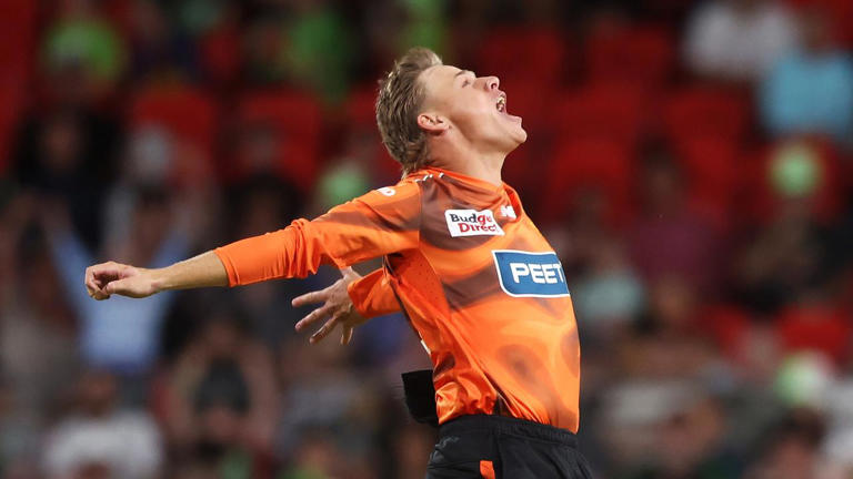 Unlucky Ashton helps turn around Perth's season