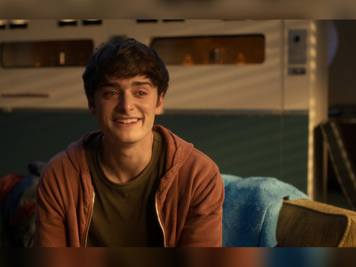 Because of coming out? Negative reviews of "Stranger Things" pile up