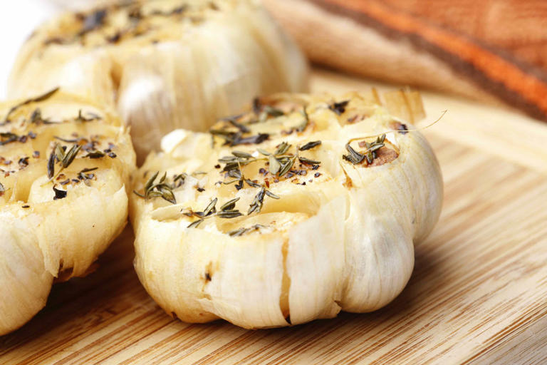 The 1-step garlic trick that makes it sweet, not harsh