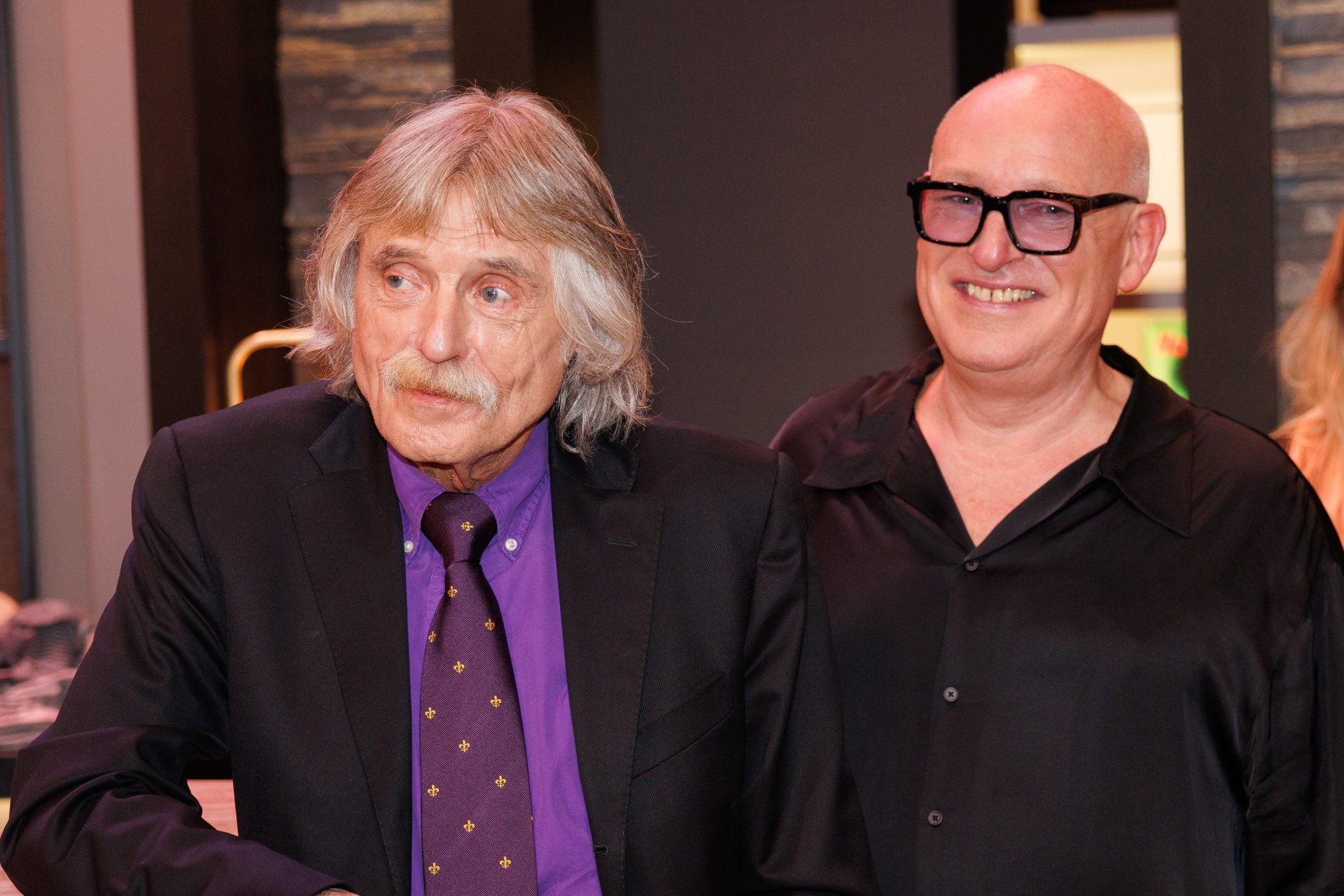 René van der Gijp verbijsterd over werkethiek 76-jarige Johan Derksen ...