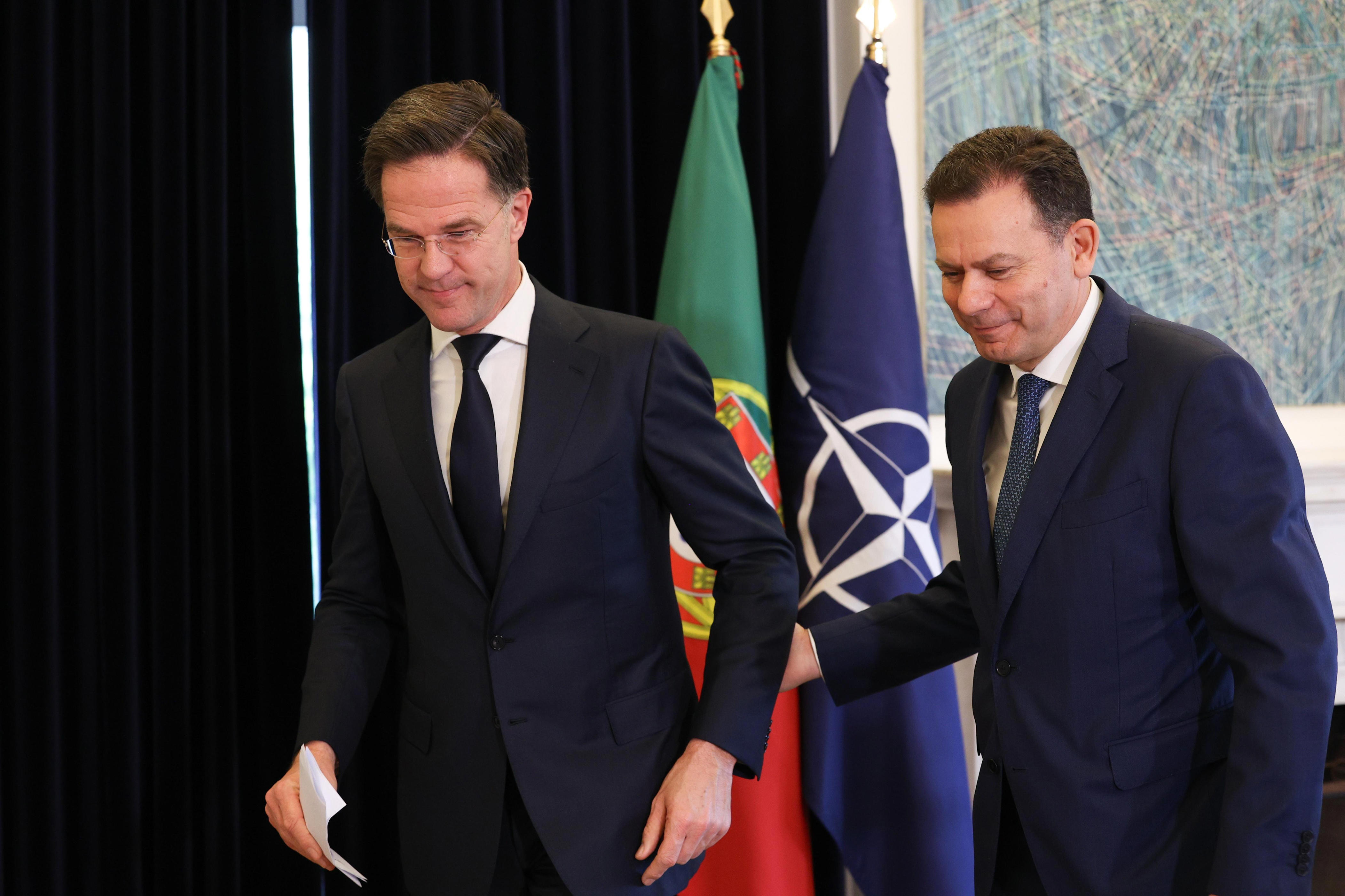 Sondagem: portugueses revelam apoio esmagador à NATO mas mostram-se ...