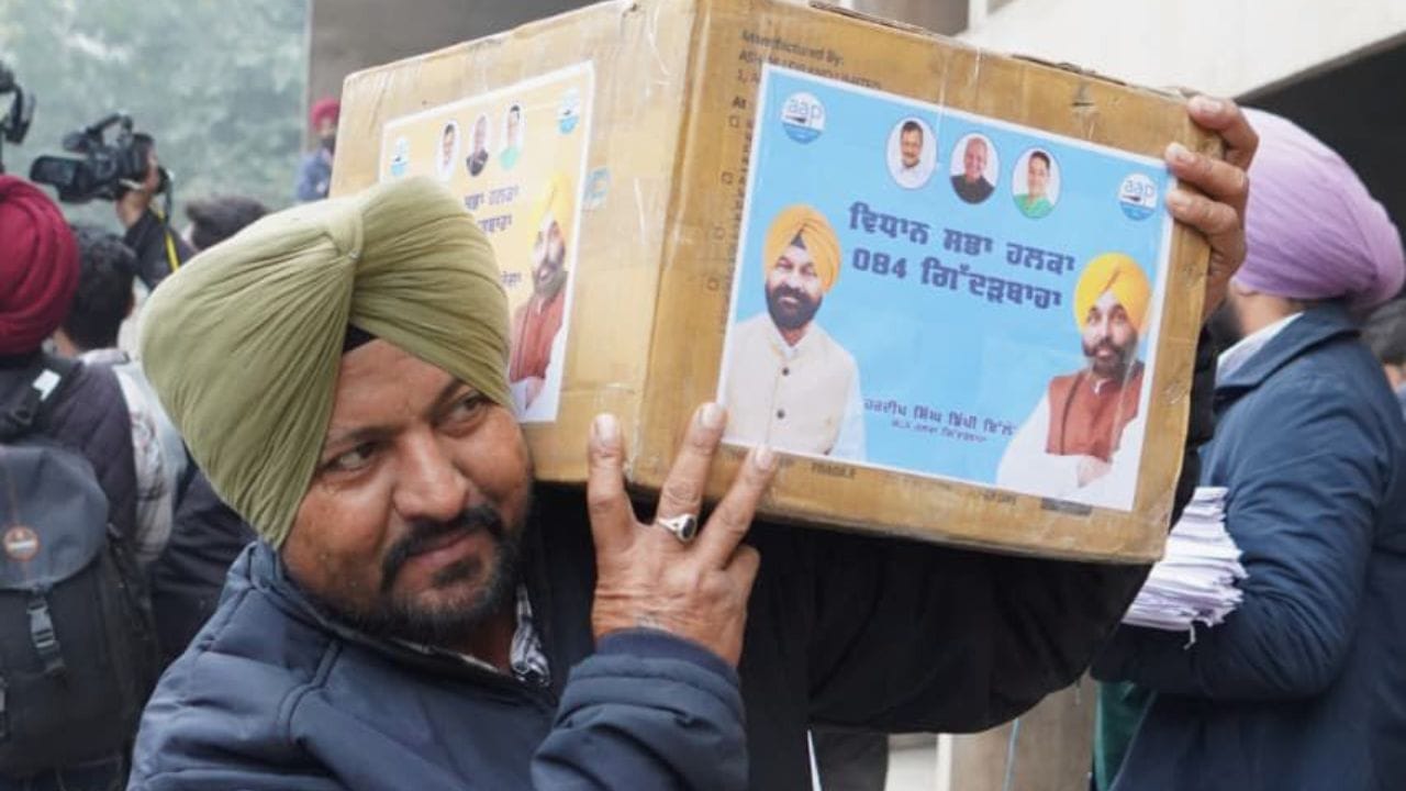 Aam Aadmi Party stands up for labourers, letters written by MGNREGA ...