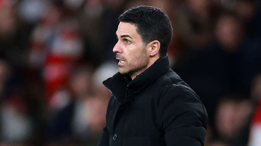 Arsenal 'expect' January interest in record-breaking midfielder