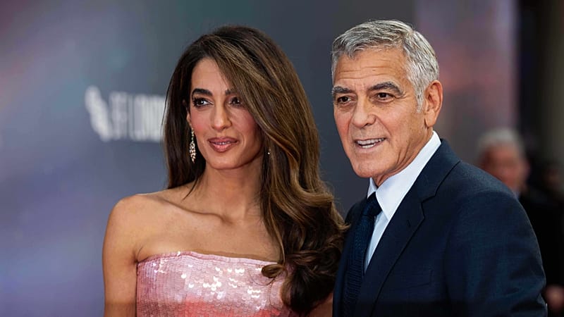 Bienvenue à bord: George Clooney and wife Amal are now officially ...