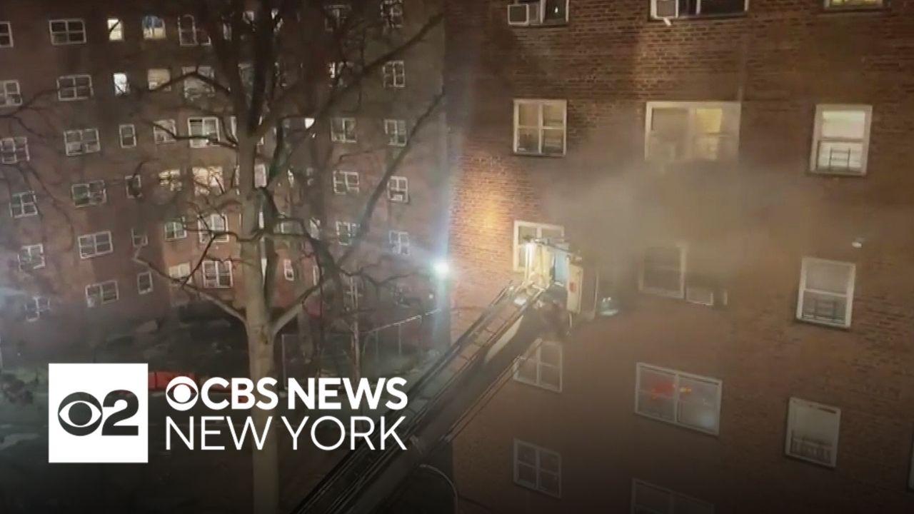 One dead in Bronx apartment fire