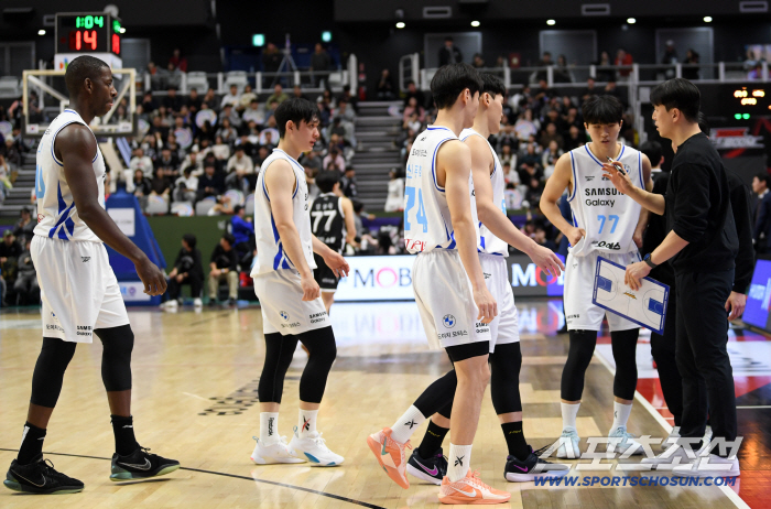 Director Kim Hyo-beom needs to break the losing streak