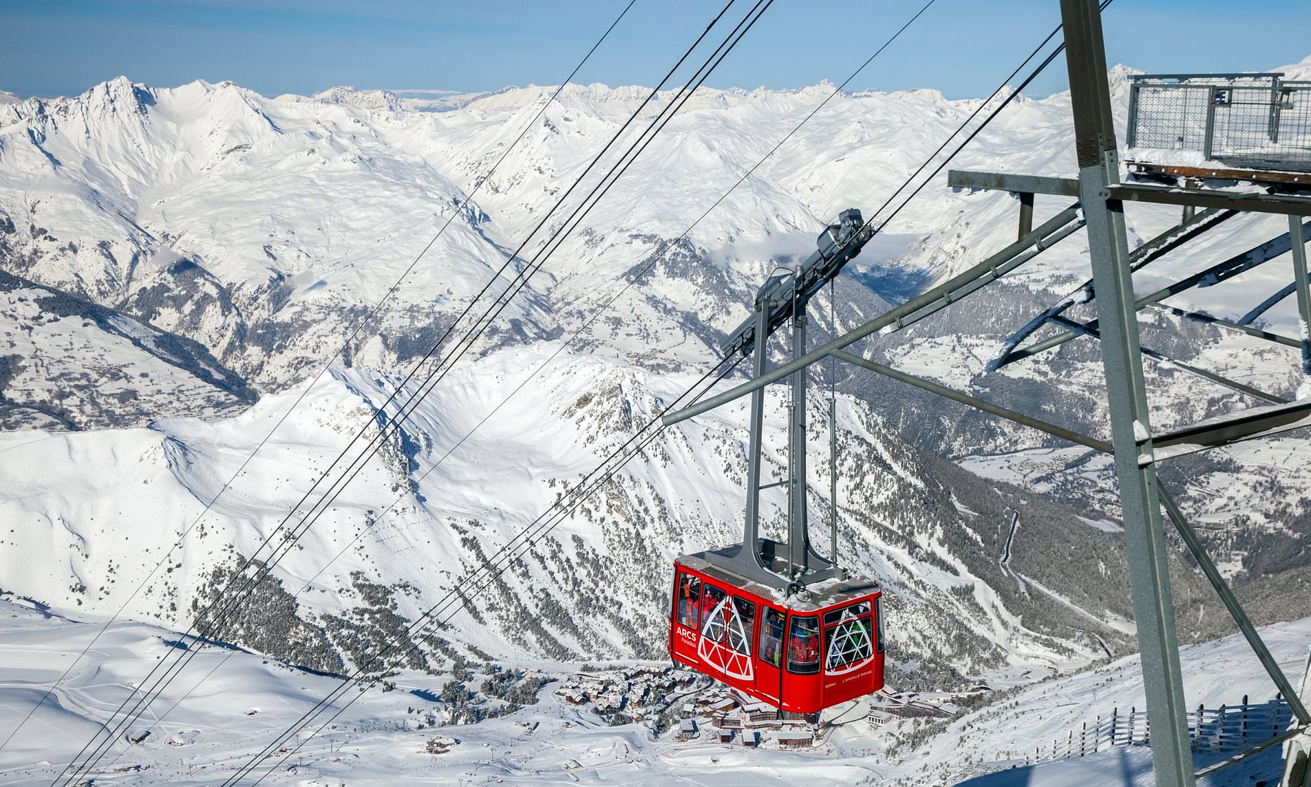 Six injured and more than 100 stranded as cable car 'slams into ...