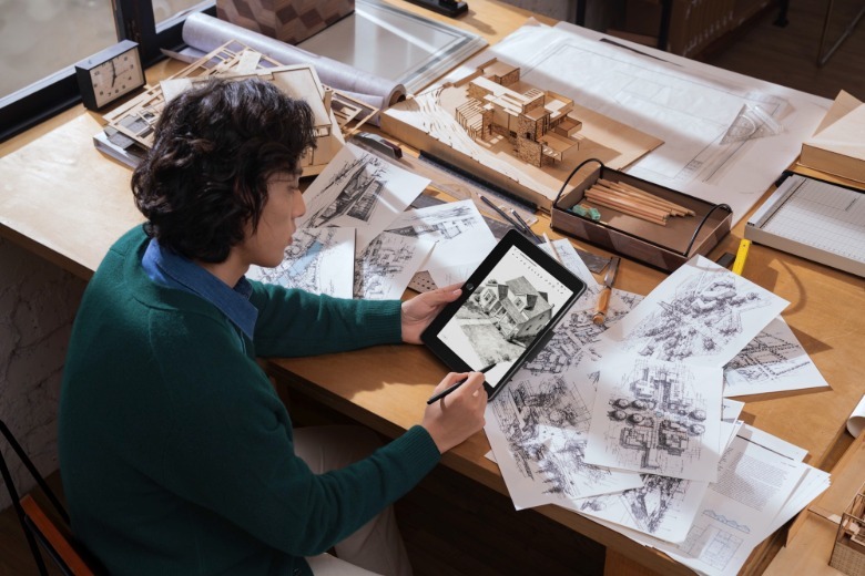 Amazon Kindle Scribe fans should look at this overpowered alternative ...