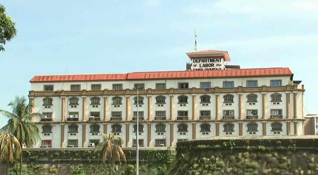 Deadline for 13th month pay report set on January 15, 2026