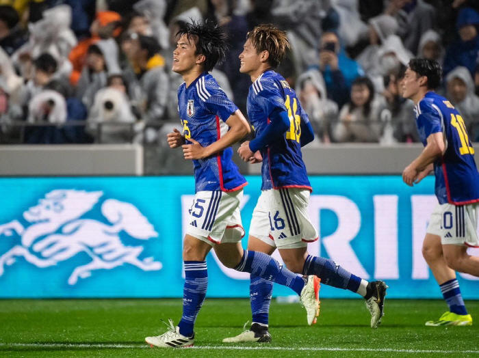 A defender from the national team wouldn't be a big hit? Japanese ...