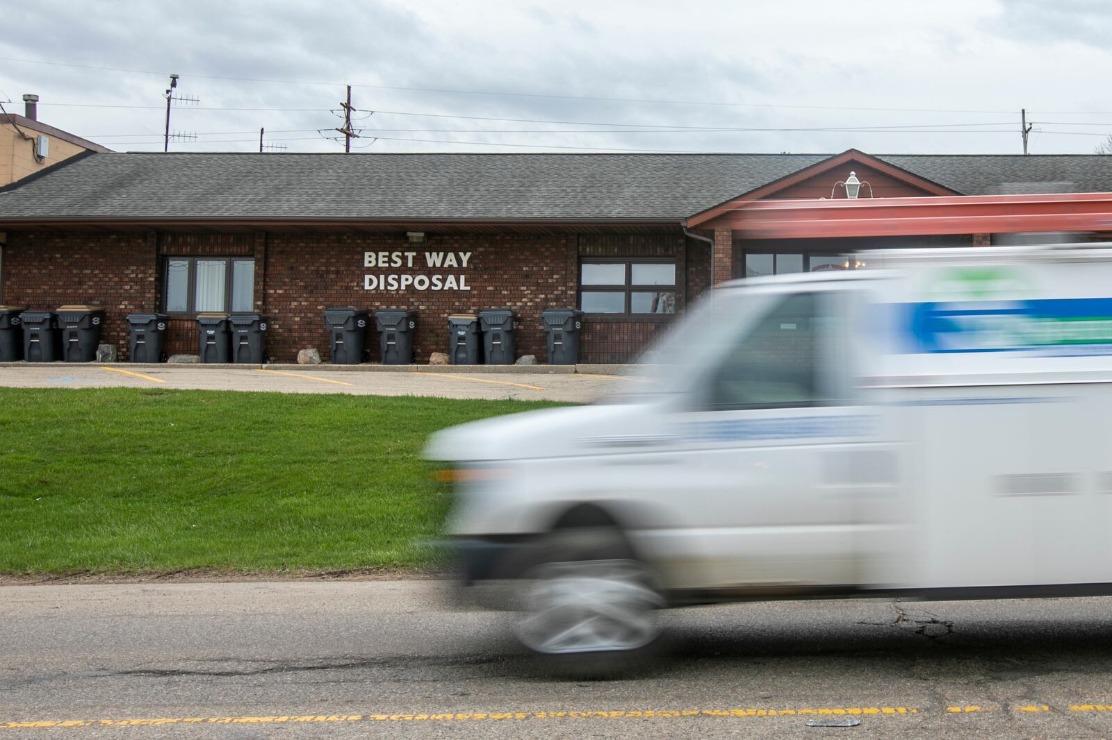 4,058 Portage residents sign petition against single trash hauler: What ...