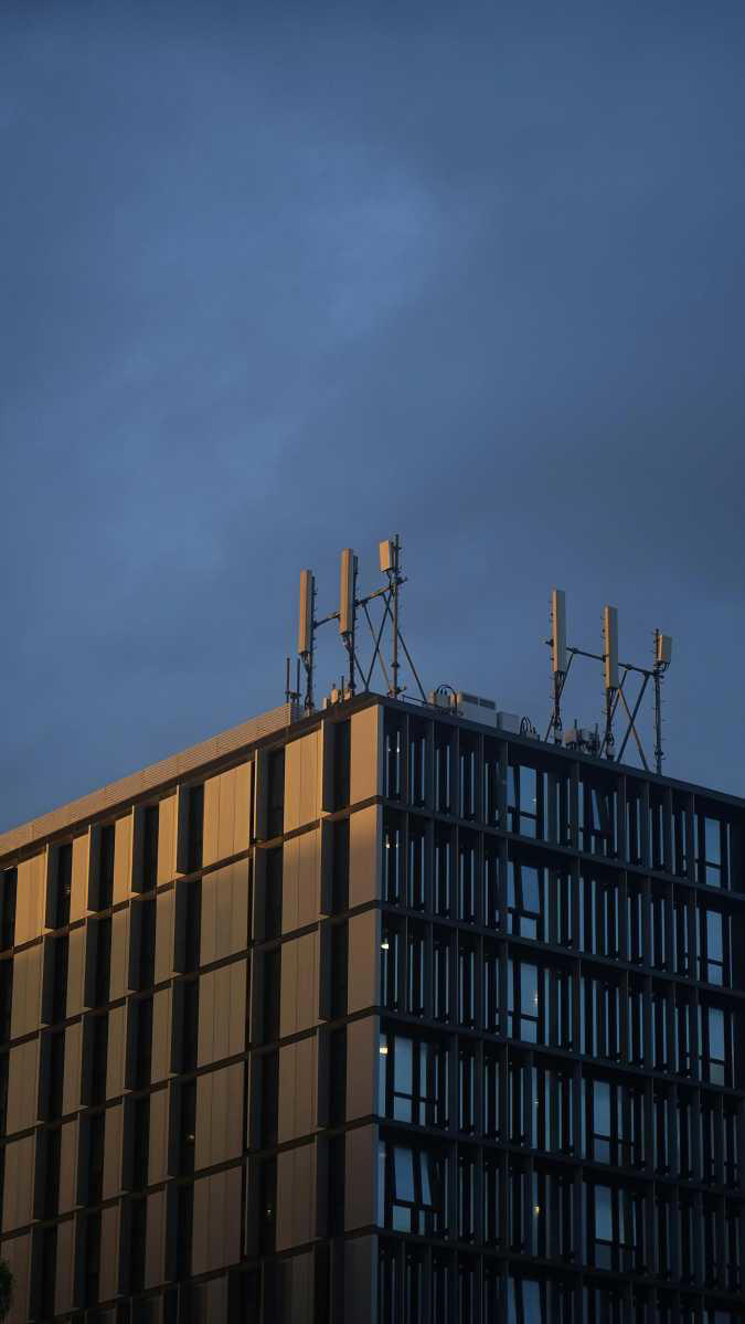 Time to ditch normal internet? How to know if mobile broadband is enough