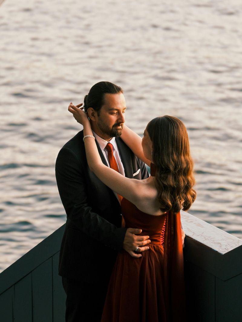 Many women do these 12 things in the name of love — and later wish they ...