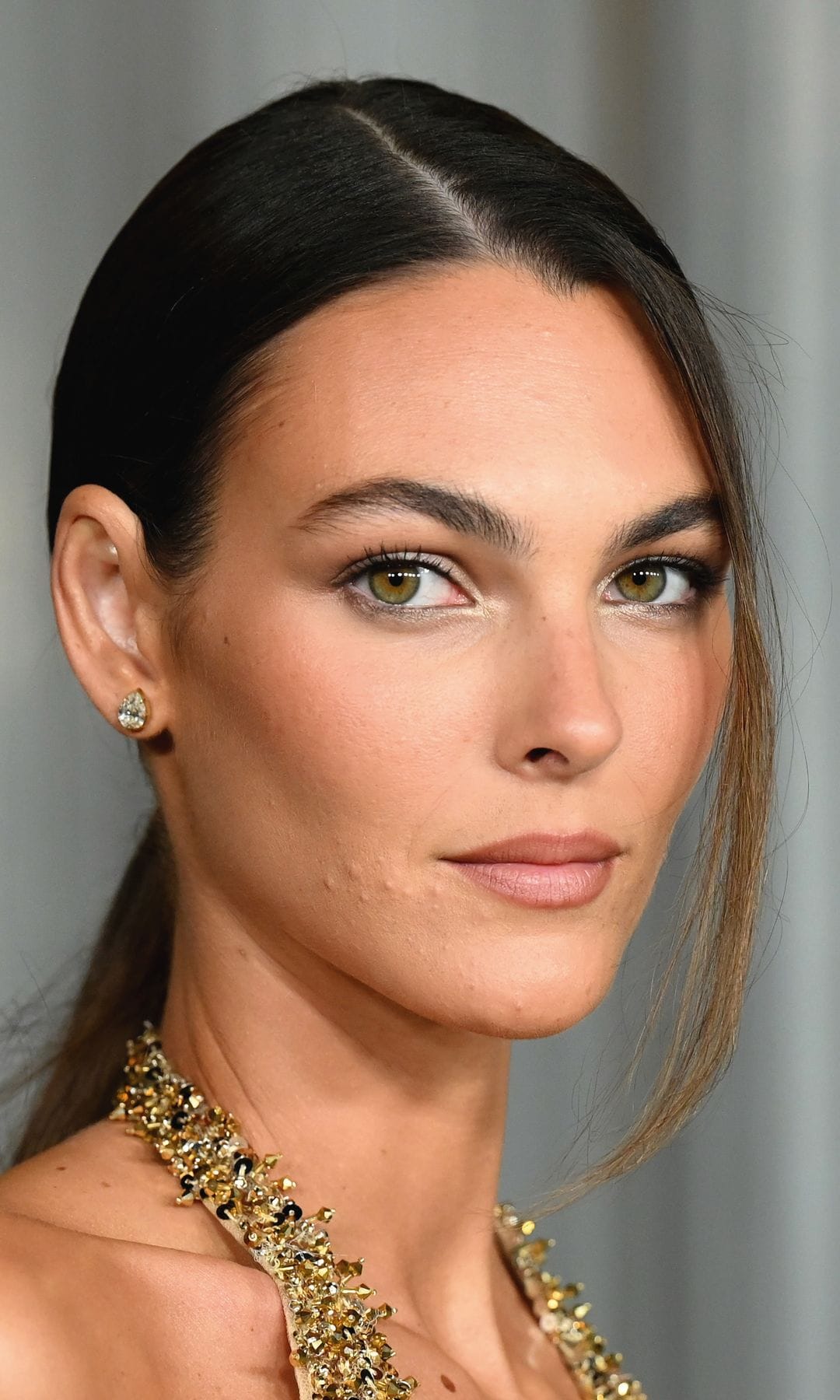 Maquillaje en oro y plata, la tendencia más sofisticada de Nochevieja ...