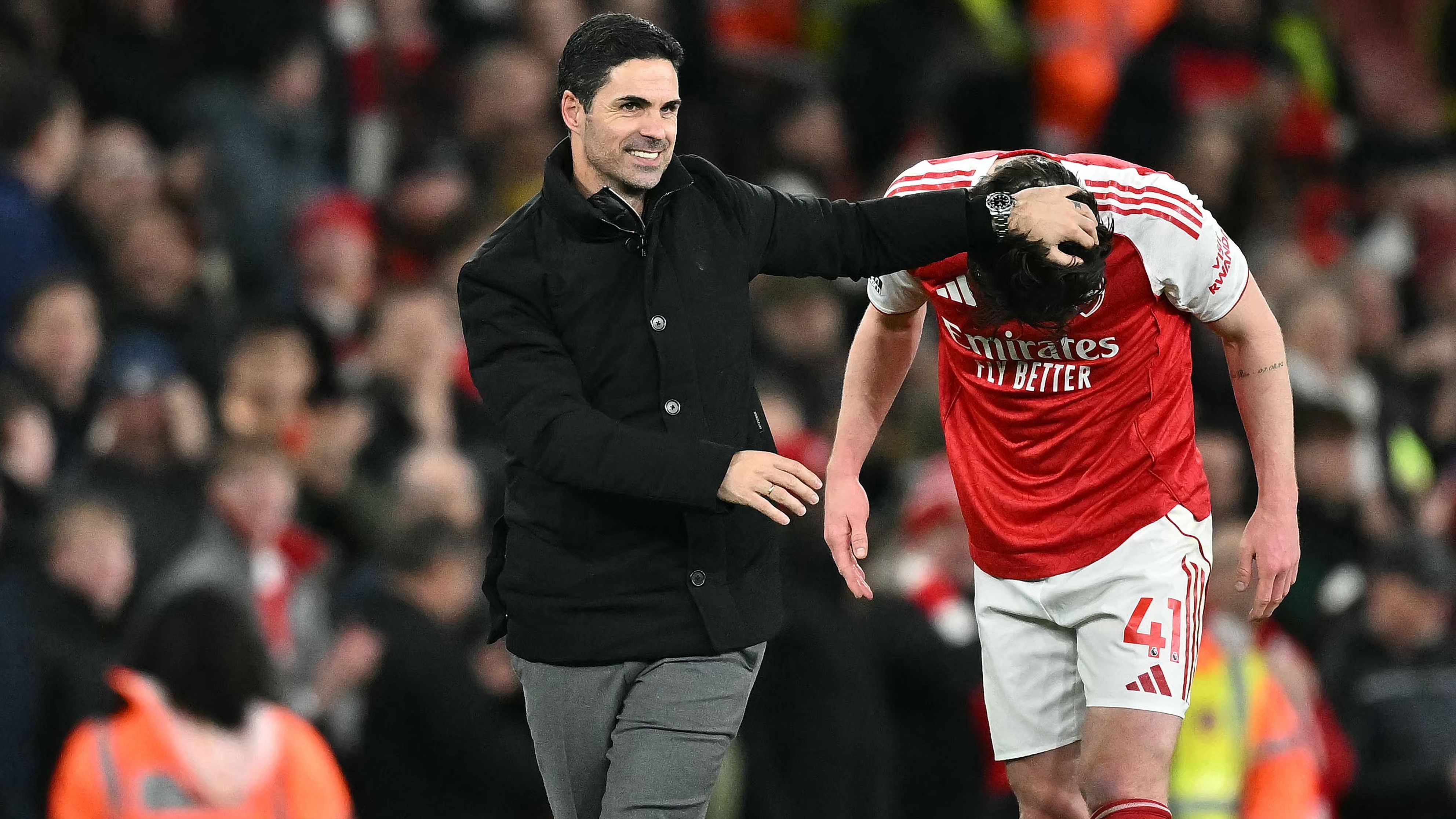 Újabb súlyos csapás az Arsenalnak: Declan Rice kihagyja az Aston Villa ...