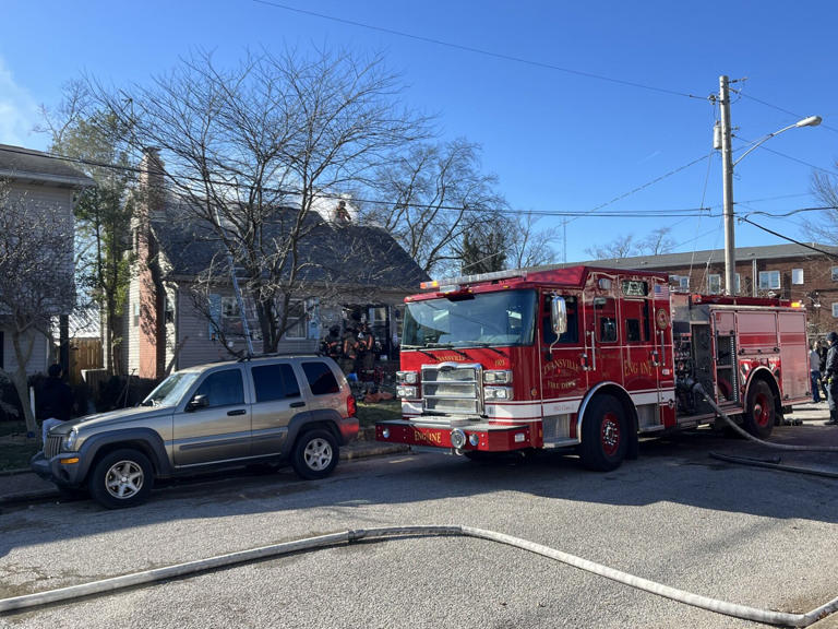 Dispatch: Crews respond to working fire on Taylor Ave.