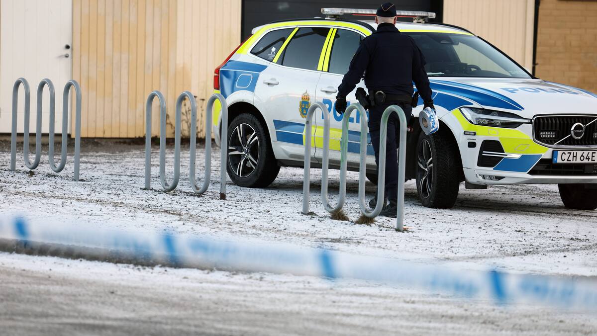 Dix blessés : Un bus percute un immeuble à Stockholm