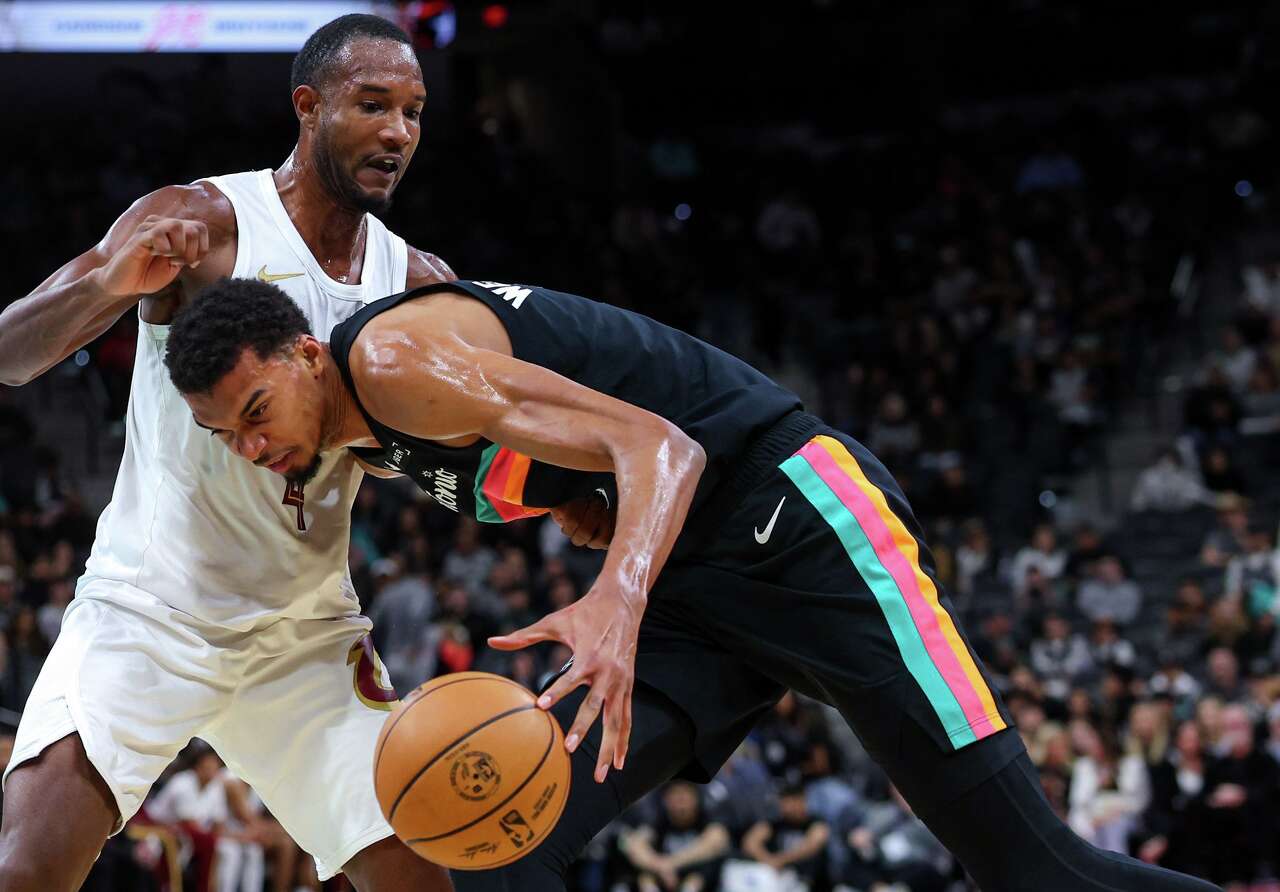Spurs aiming for one more win before 2025 ends