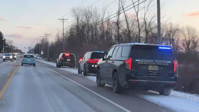 Wanted man arrested after Ozaukee County traffic stop, search