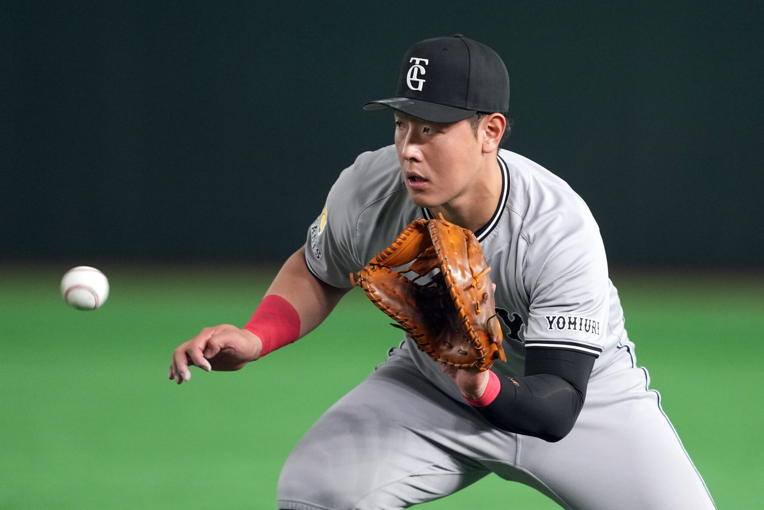MLB notebook: Kazuma Okamoto meeting with teams stateside, Mitch White ...