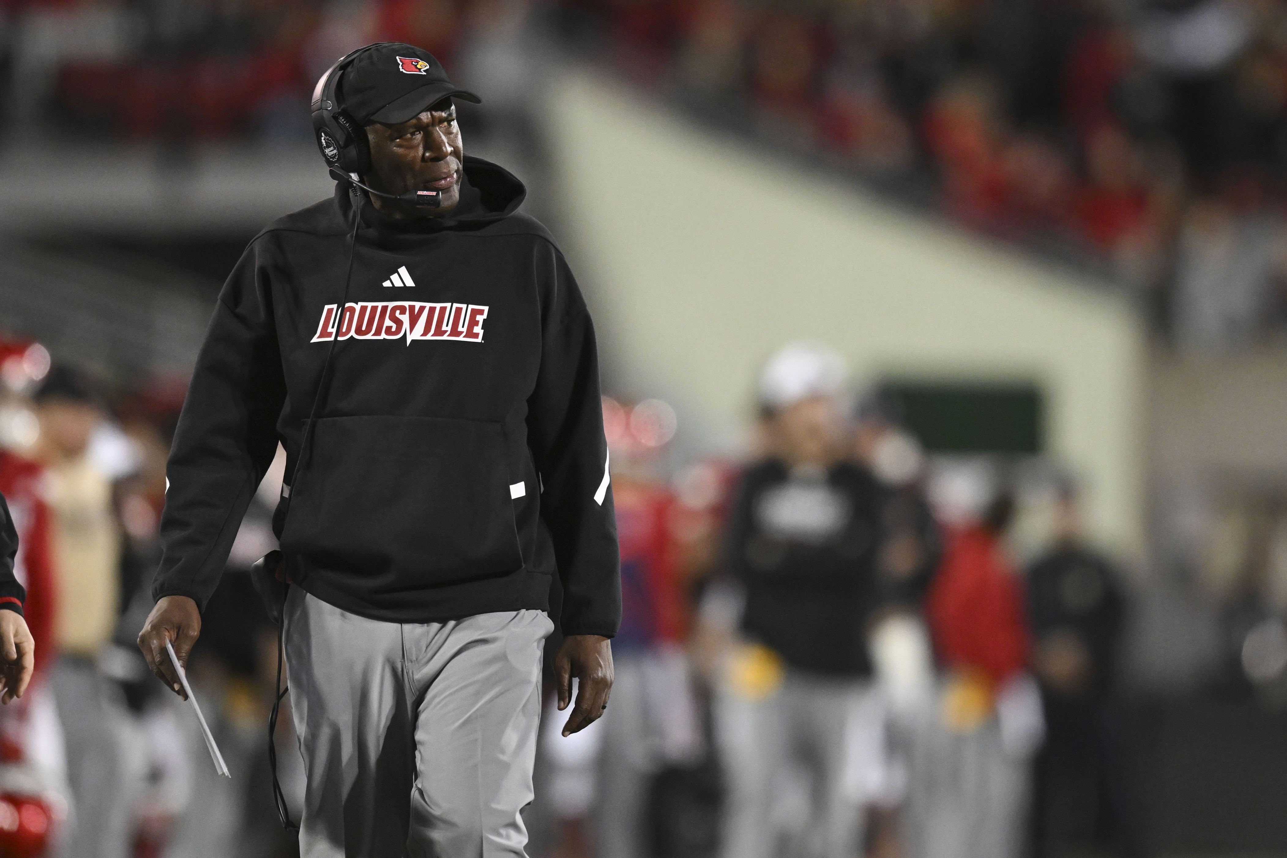 Louisville DC Ron English to step away for 2026 season