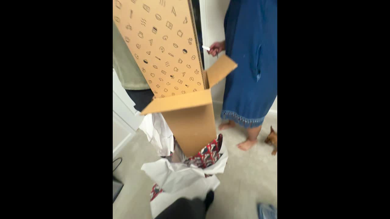 Mum bursts into tears after unwrapping Thermomix TM7—TikTok clip ...