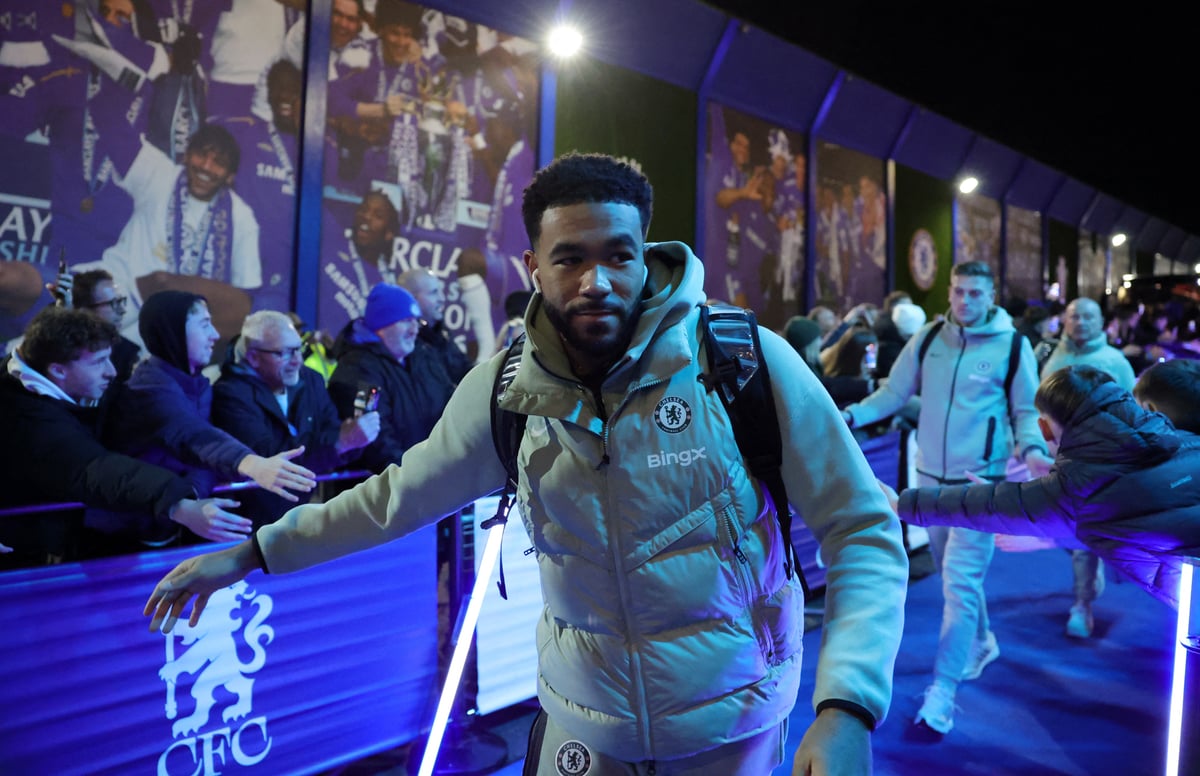 Chelsea vs Bournemouth: Palmer starts, James benched - Live