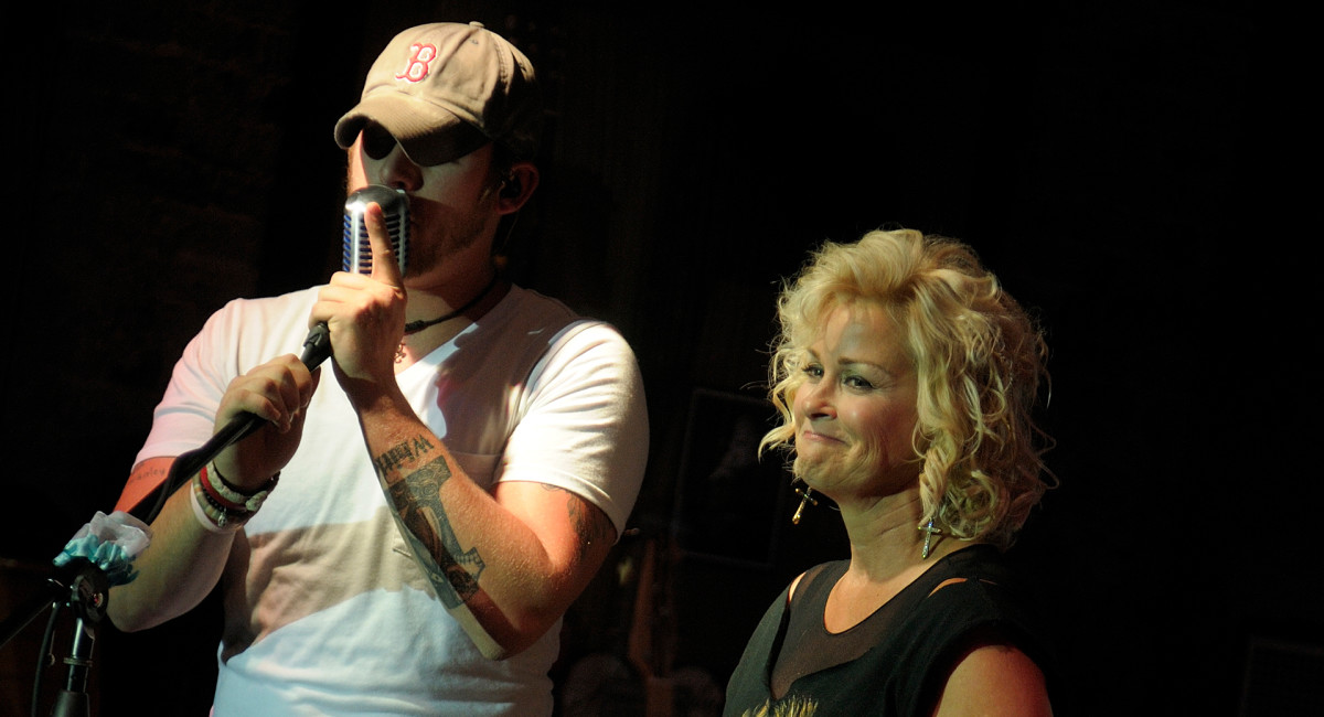 Country star’s son lifted up in prayer after 'serious' health crisis ...