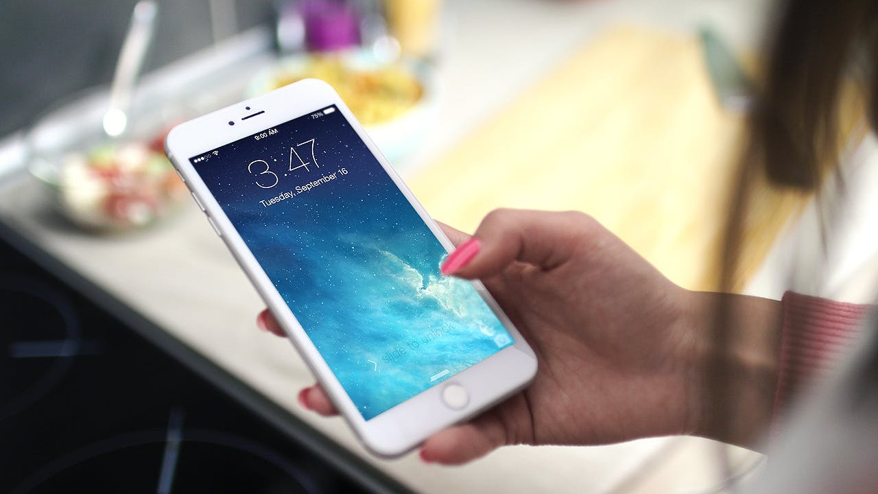 5 signs it’s probably time to upgrade your phone