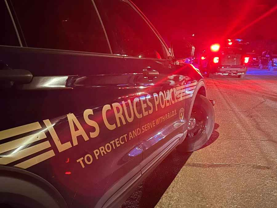 2 pedestrian crashes in Las Cruces leave 1 dead