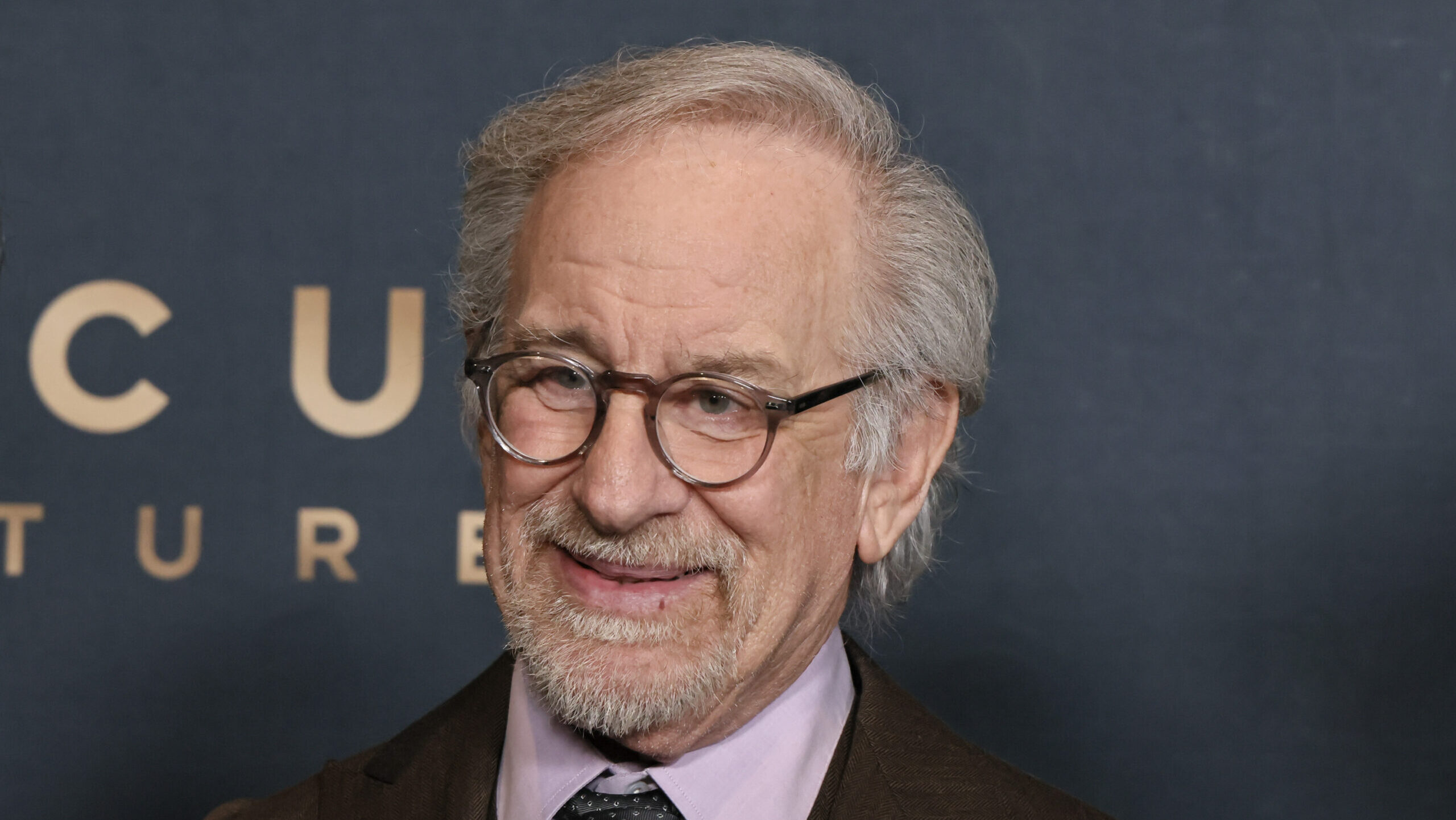Steven Spielberg reportedly blacklisted Ben Affleck after pool incident ...