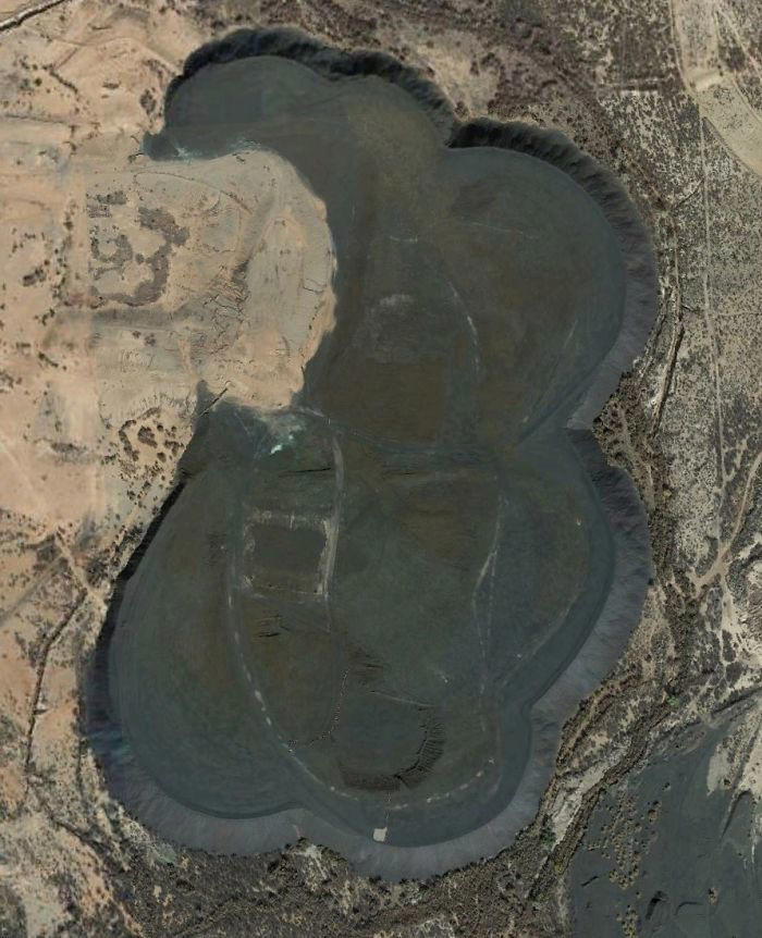 Guy shares 29 of his most interesting finds on Google Earth
