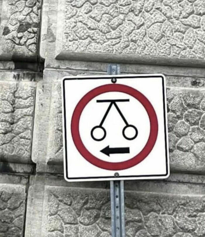 50 hilarious and dumb signs that surprised people with their weirdness