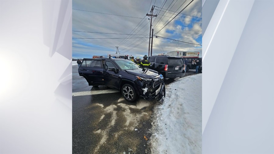2 sent to hospital following car crash in Red Hook