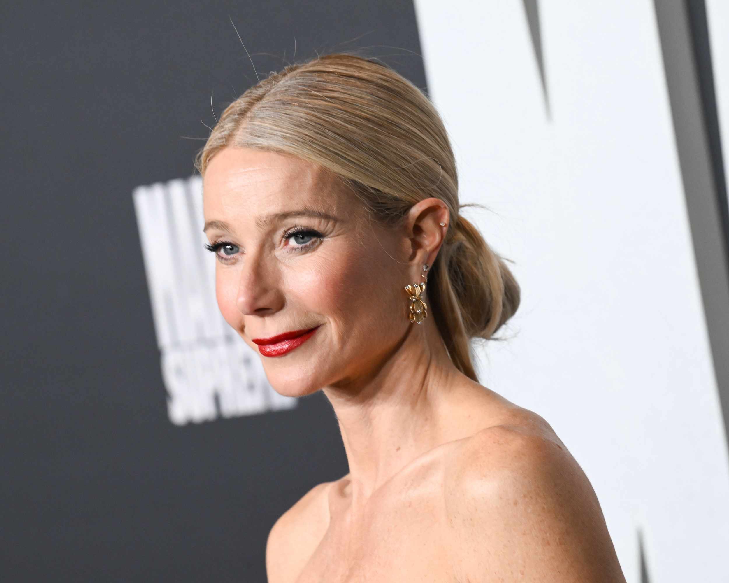 Gwyneth Paltrow and Apple Martin share sweet mother-daughter moment ...