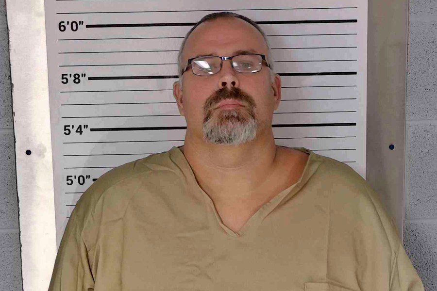 Defense for ex-Kentucky sheriff moves to recuse special judge presiding ...