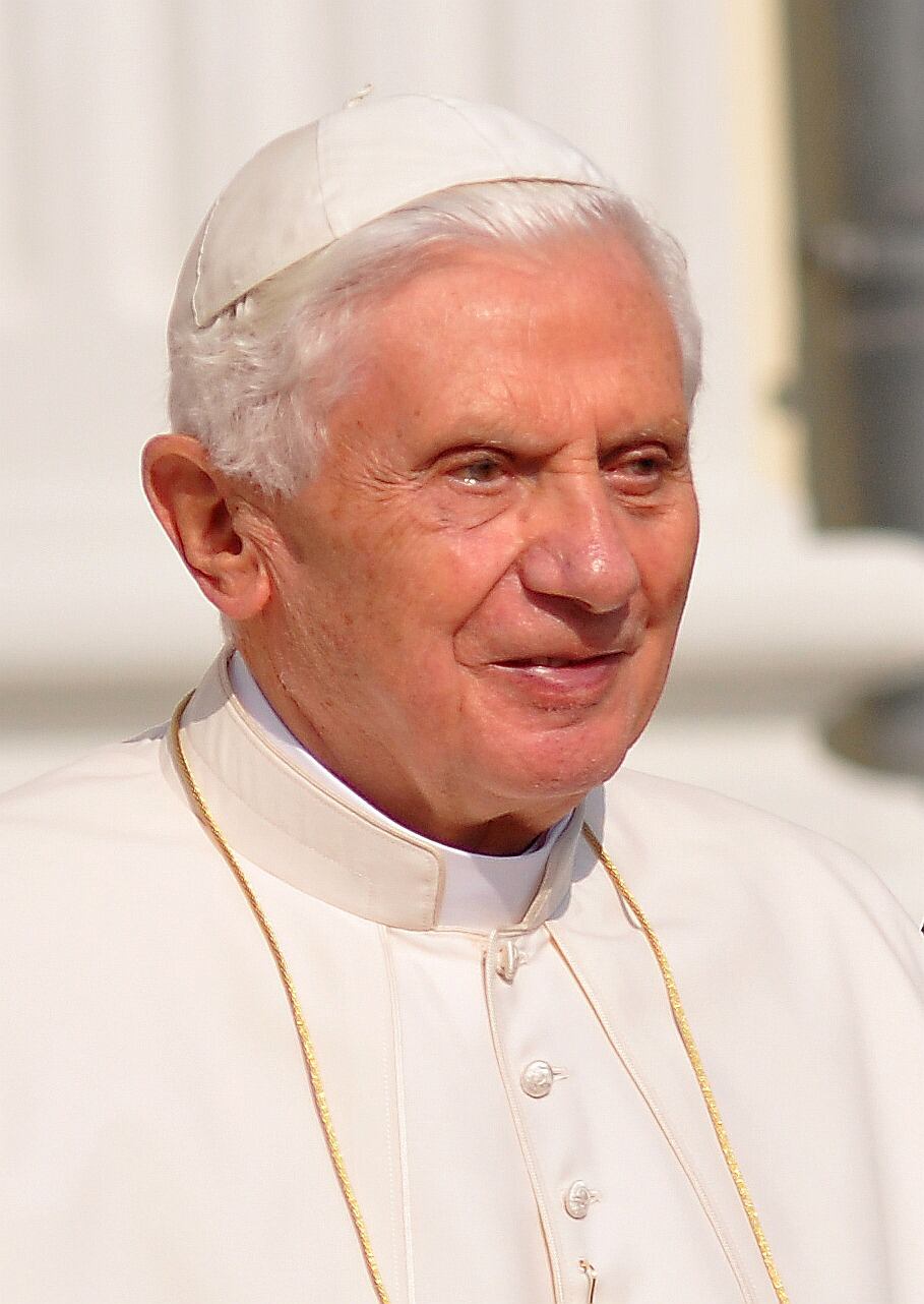 Pope Benedict XVI's resignation first in centuries