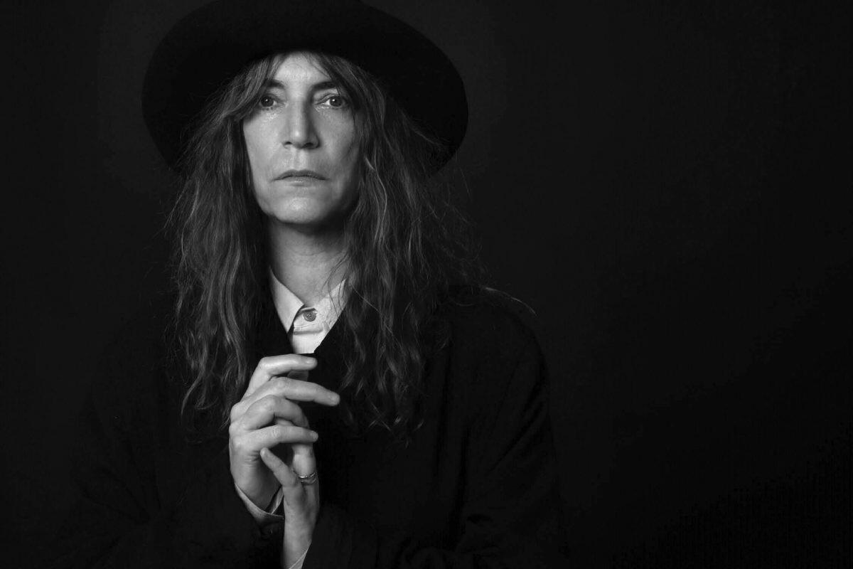 Patti Smith: «Η ιδέα της λύτρωσης είναι πάντα καλά νέα, ακόμα κι αν ...