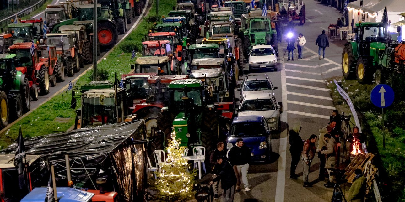 Στα δύο οι αγρότες: Ο Ανεστίδης μιλά για ενότητα, αλλά επιτίθεται σε ...