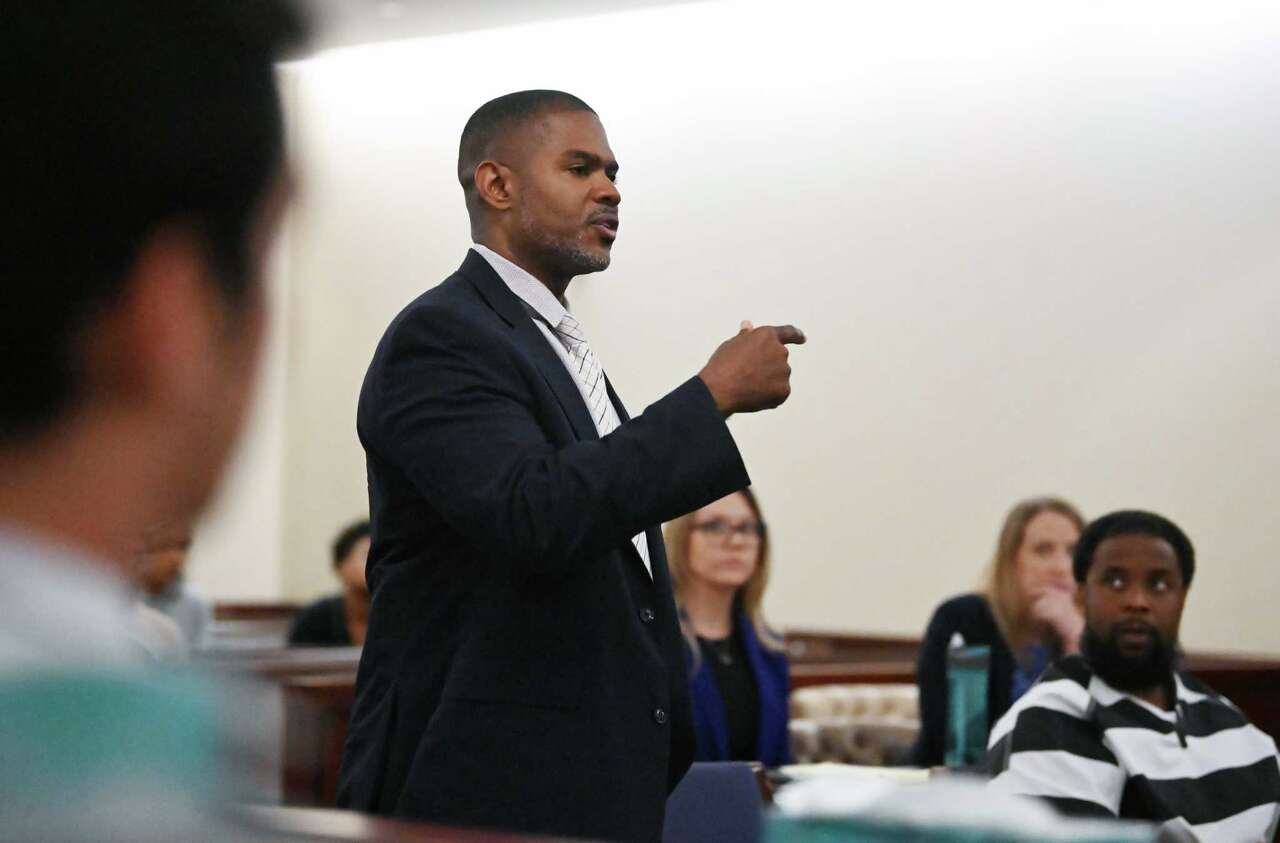 Attorney Jasper Mills indicted on felony witness tampering charges