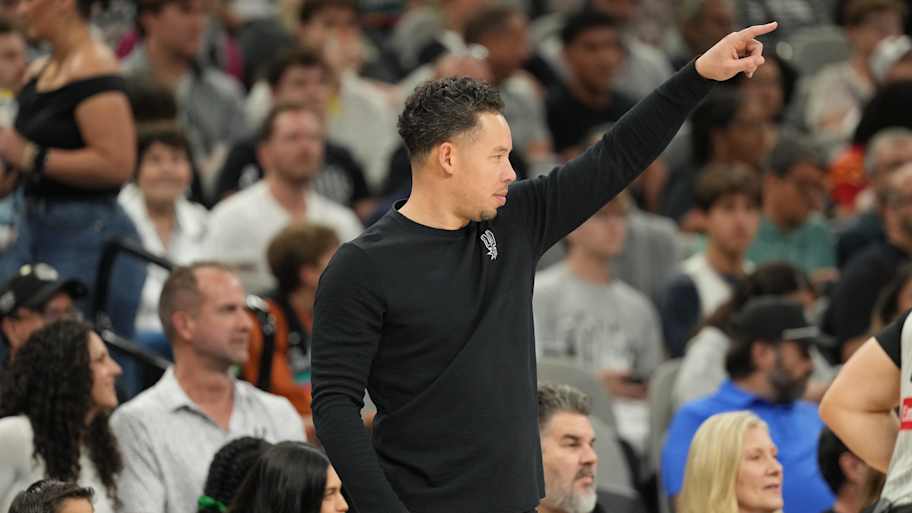 Why Spurs must honor 'basketball gods' to meet their new expectations