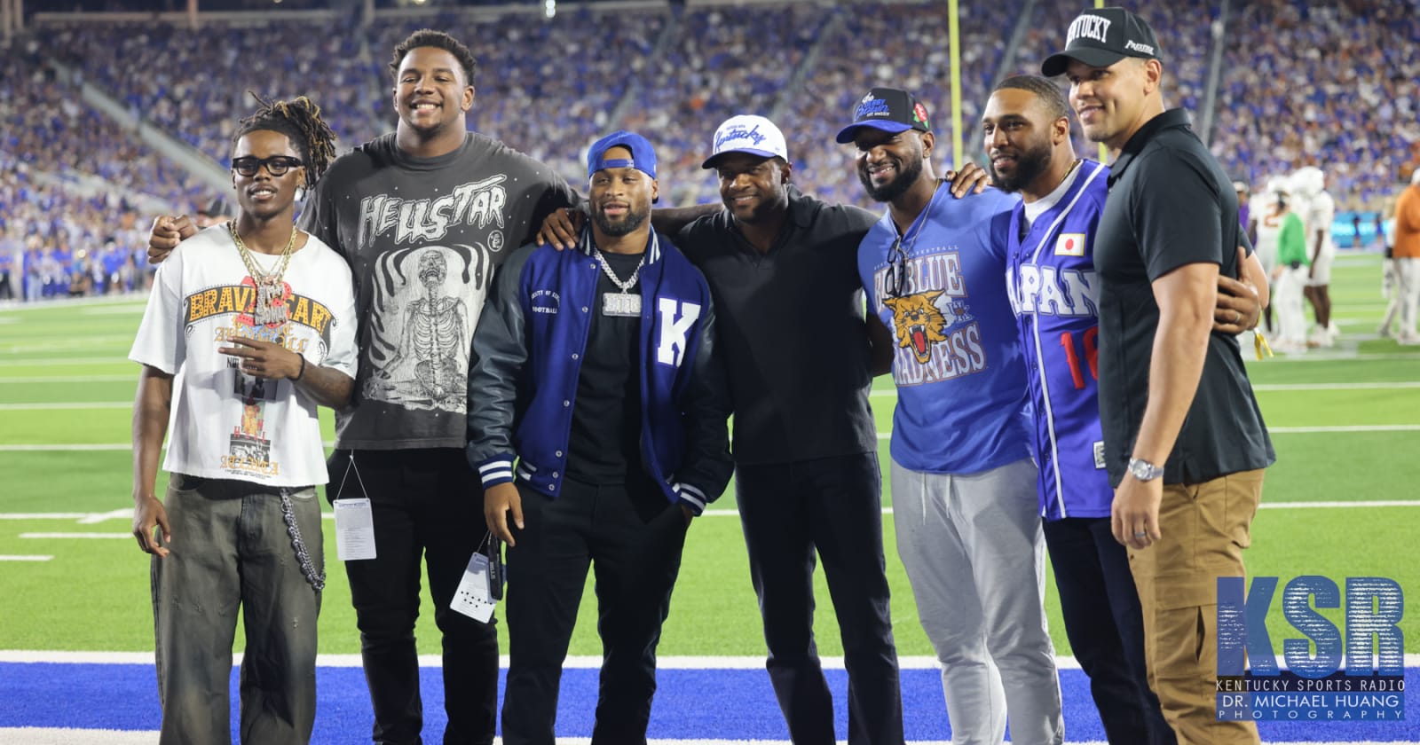 Deone Walker, Max Hairston named to ESPN’s NFL all-rookie teams