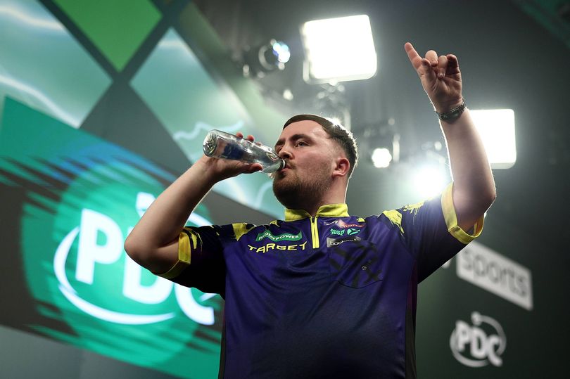 Luke Littler's mum lashes out at 'vile' people who booed son during ...