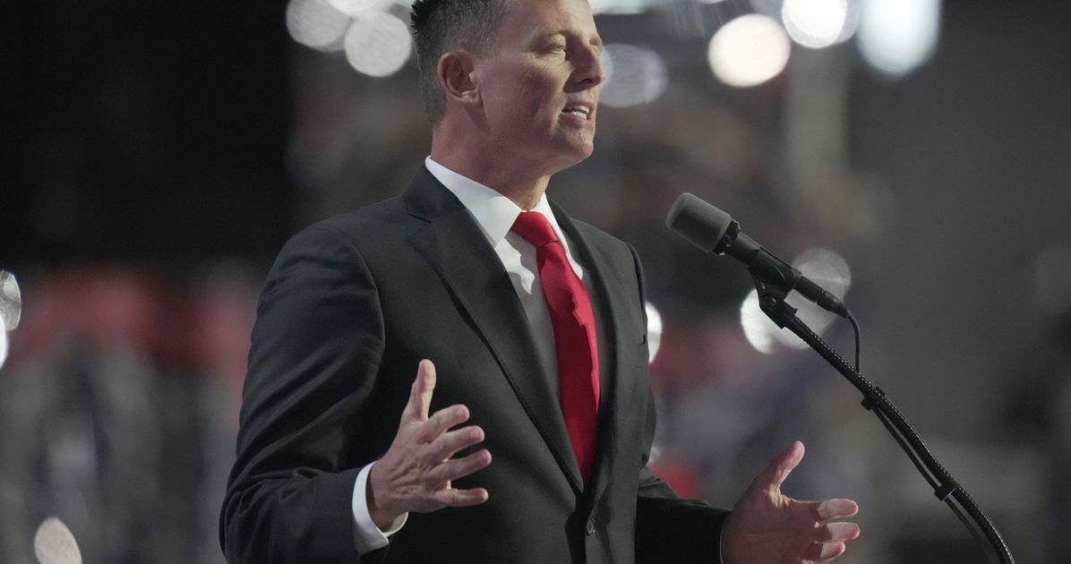 Gay Trump toadie claims he meant to fire an opera company but came up ...