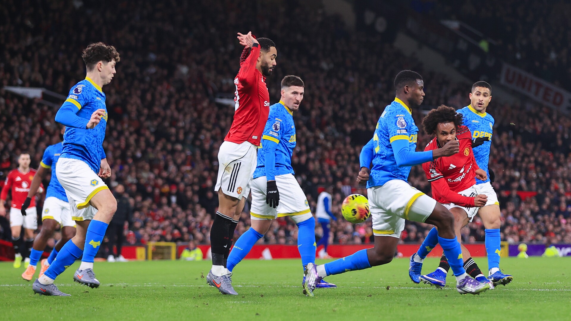 Manchester United vs Wolves live updates, watch live, score, analysis ...