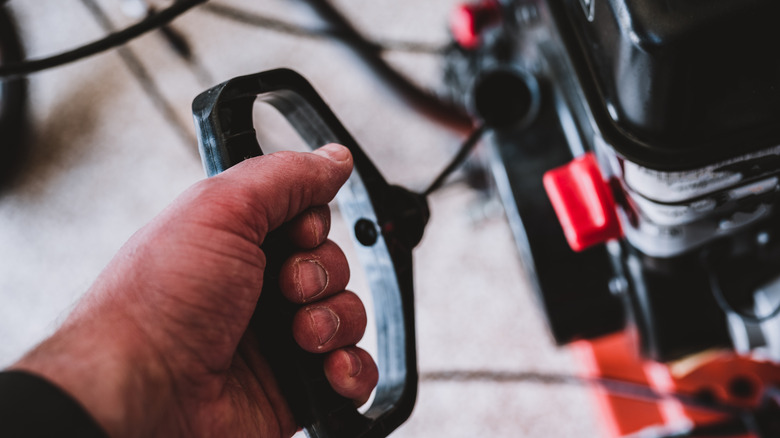 Snow blower not starting? Here's why (and how to troubleshoot it)