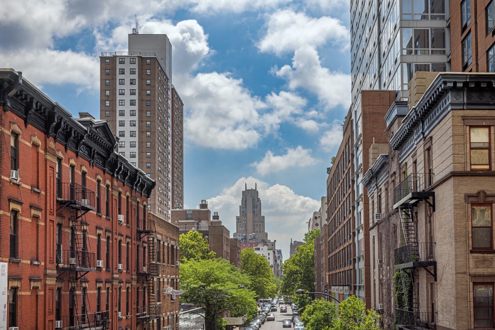 NYC landlords want tenants who earn 40 times the monthly rent. Here are ...